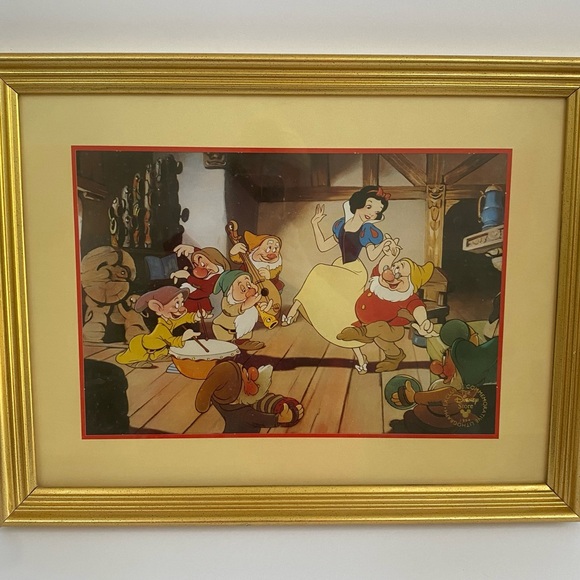 Disney | Wall Decor | Disneys Snow White And The Seven Dwarfs Framed ...